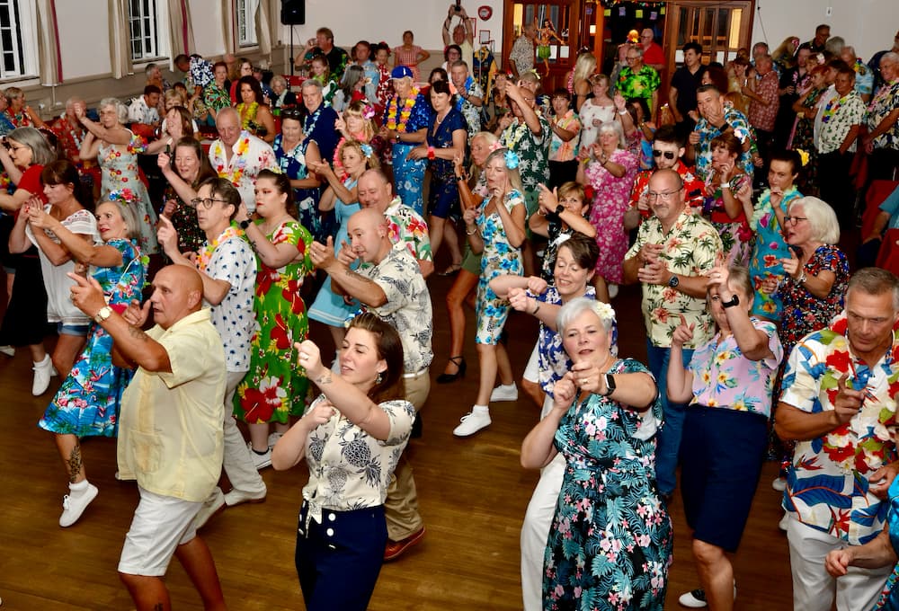 Surrey Jive Ltd | Jive Classes Surrey | Jive Dancing UK